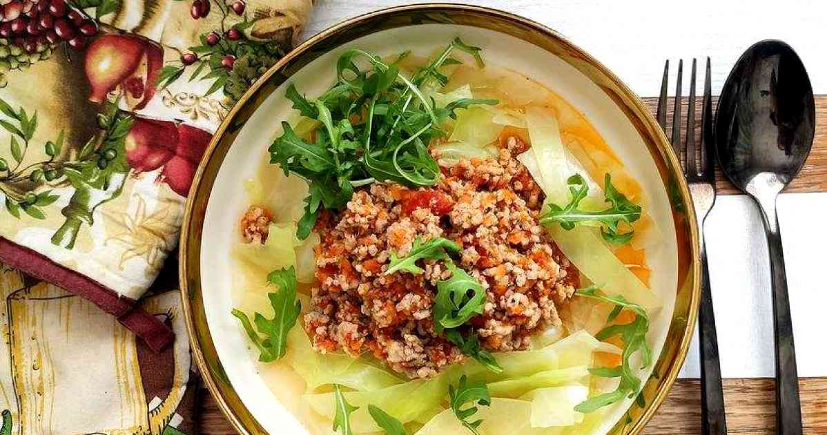 Masové ragú a zelné "nudle" - Jídelní plán